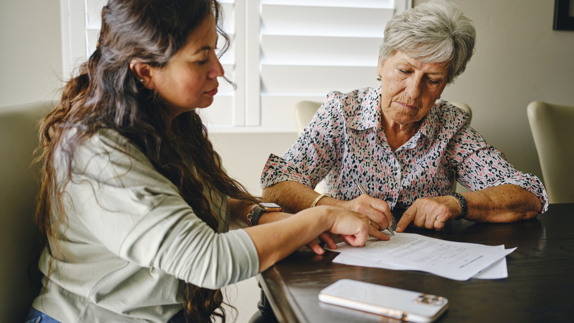 Care provision for long-term care recipients – who does what?